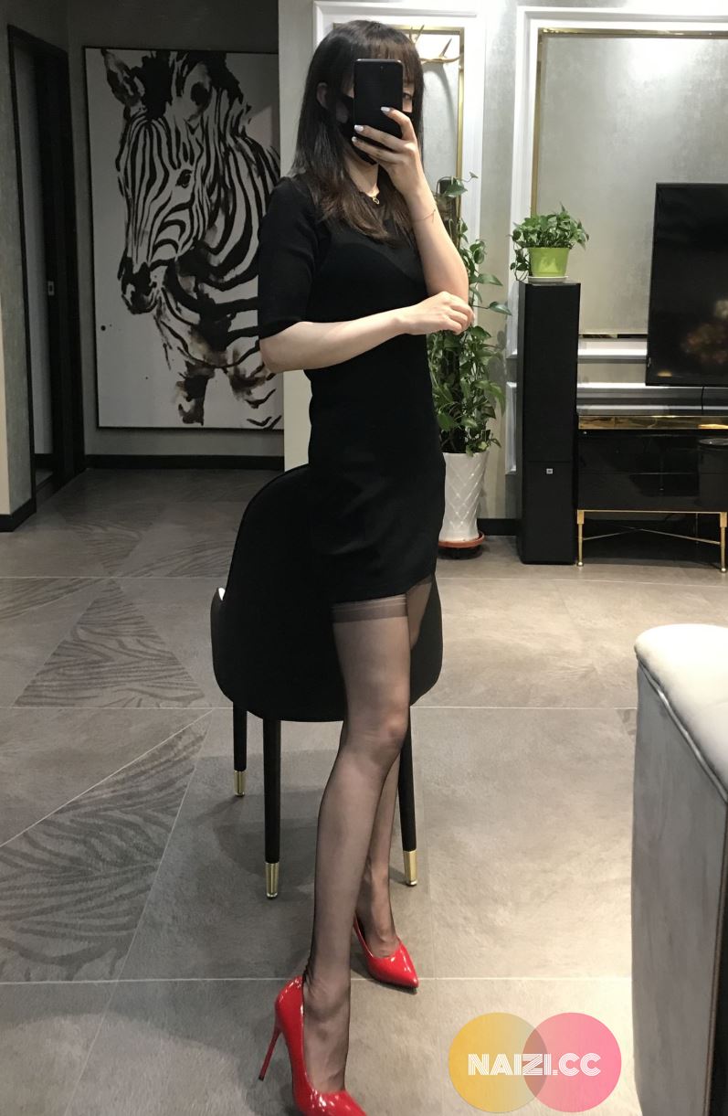 B站丝足博主 [麋鹿_Monroe]、[Elk_Monroe] 微密圈2020年写真合集 - 写真集 - 奈子社区 - 自由的交流社区